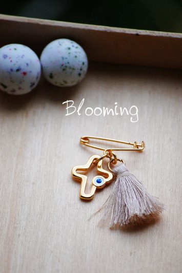Μαρτυρικα βαπτισης - Blooming