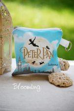 Μπομπονιερα βαπτισης πορτοφολακι Peter Pan - Blooming